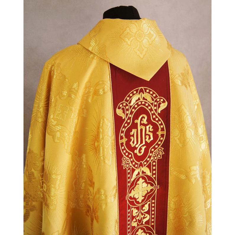 Gothic Style Chasuble, Vestments for Priest, Catholic Vestment, Gift ...