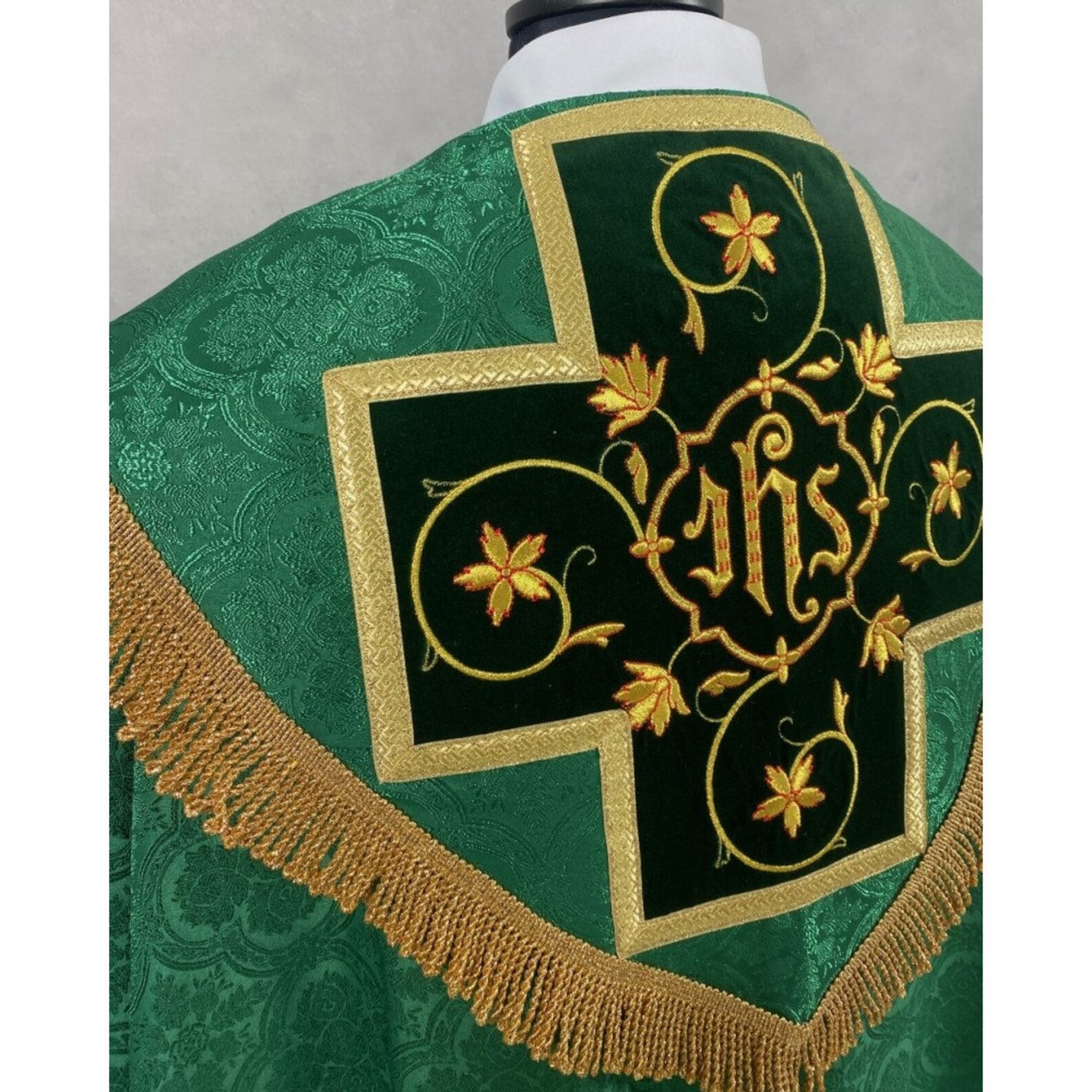 Gothic Green Style Cope With an Inner Stole and Humeral Veil - Etsy