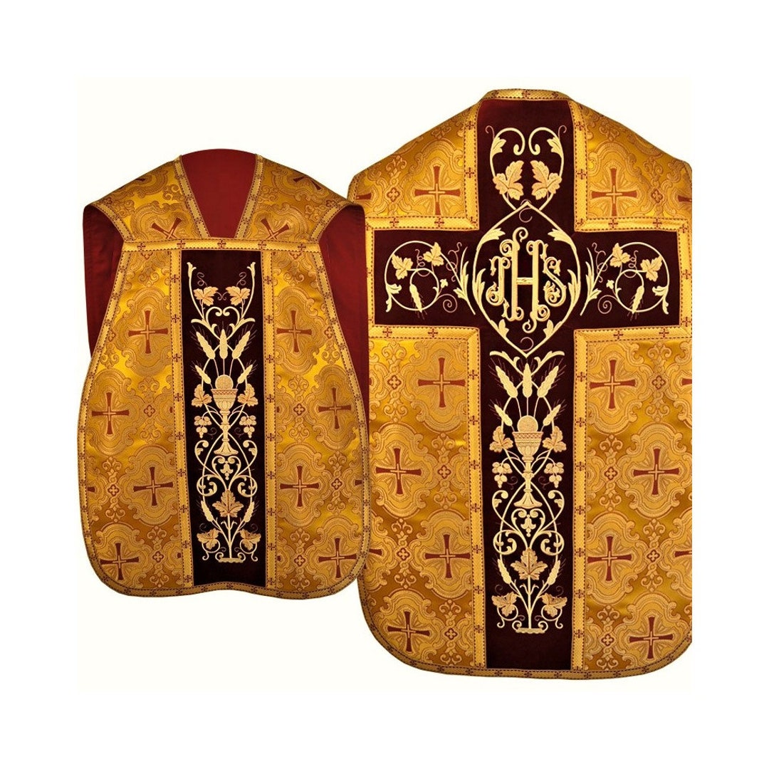Roman Style Fiddleback Chasuble With a Maniple, Burse and Chalice Veil ...