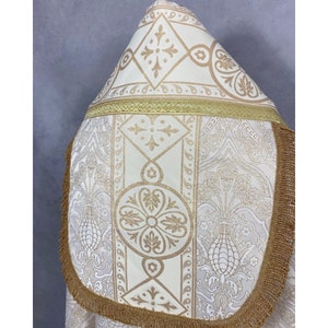 Roman Style Cope With a Stole, Gold Cope Chasuble, Vestments for Priest ...