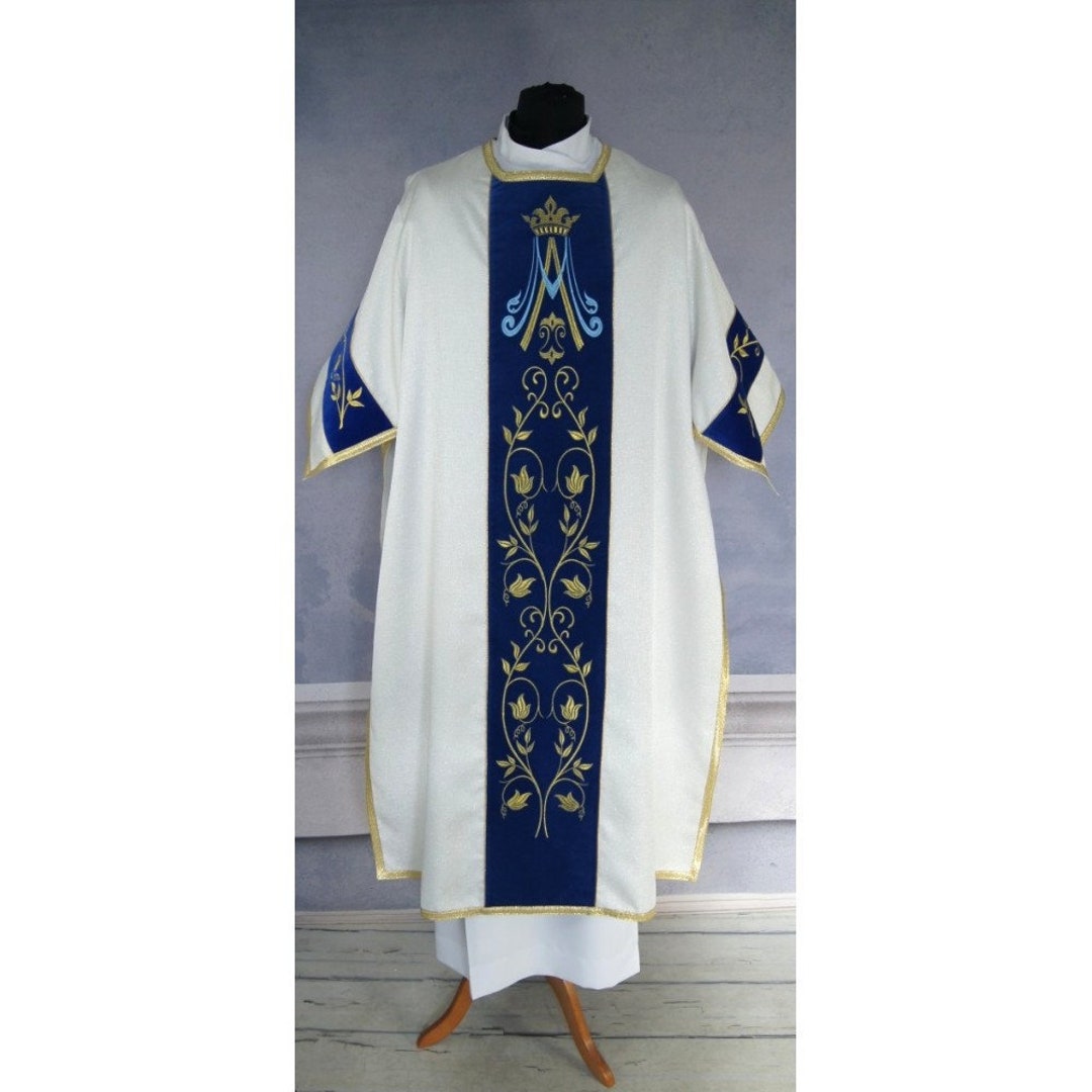Catholic Deacon Dalmatic