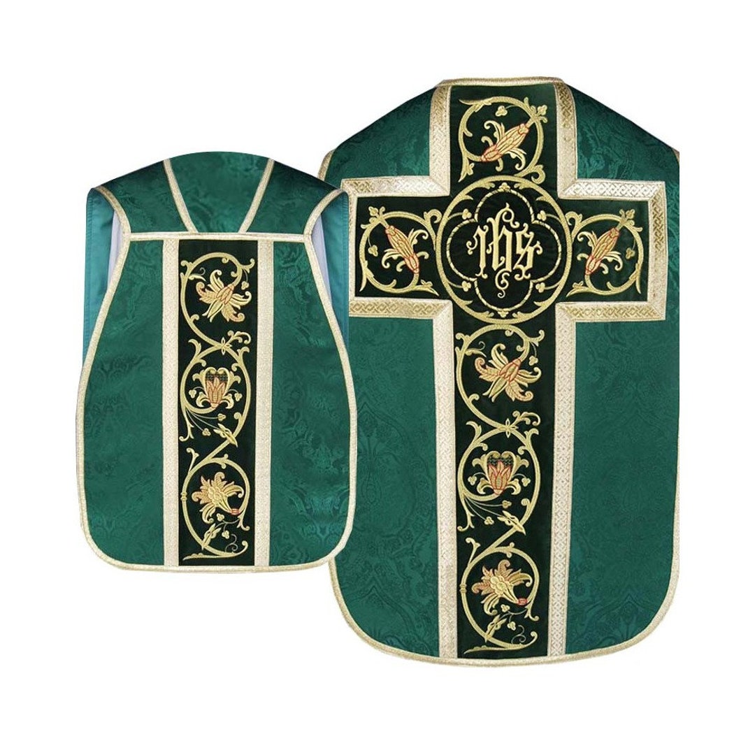 Roman Style Fiddleback Chasuble With a Maniple, Burse and Chalice Veil ...