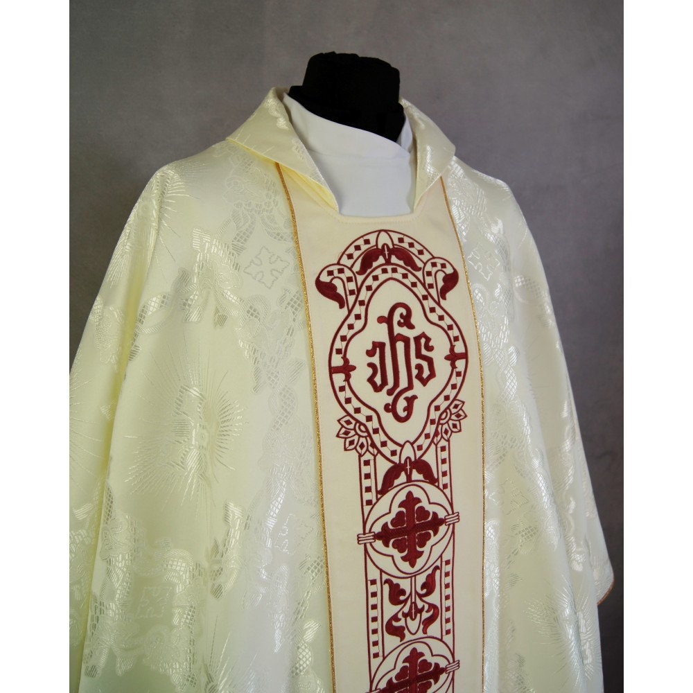Gothic Style Chasuble, Vestments for Priest, Catholic Vestment, Gift ...