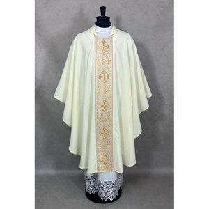 Gothic Style Chasuble With a Matching Inner Stole, Green Chasuble ...
