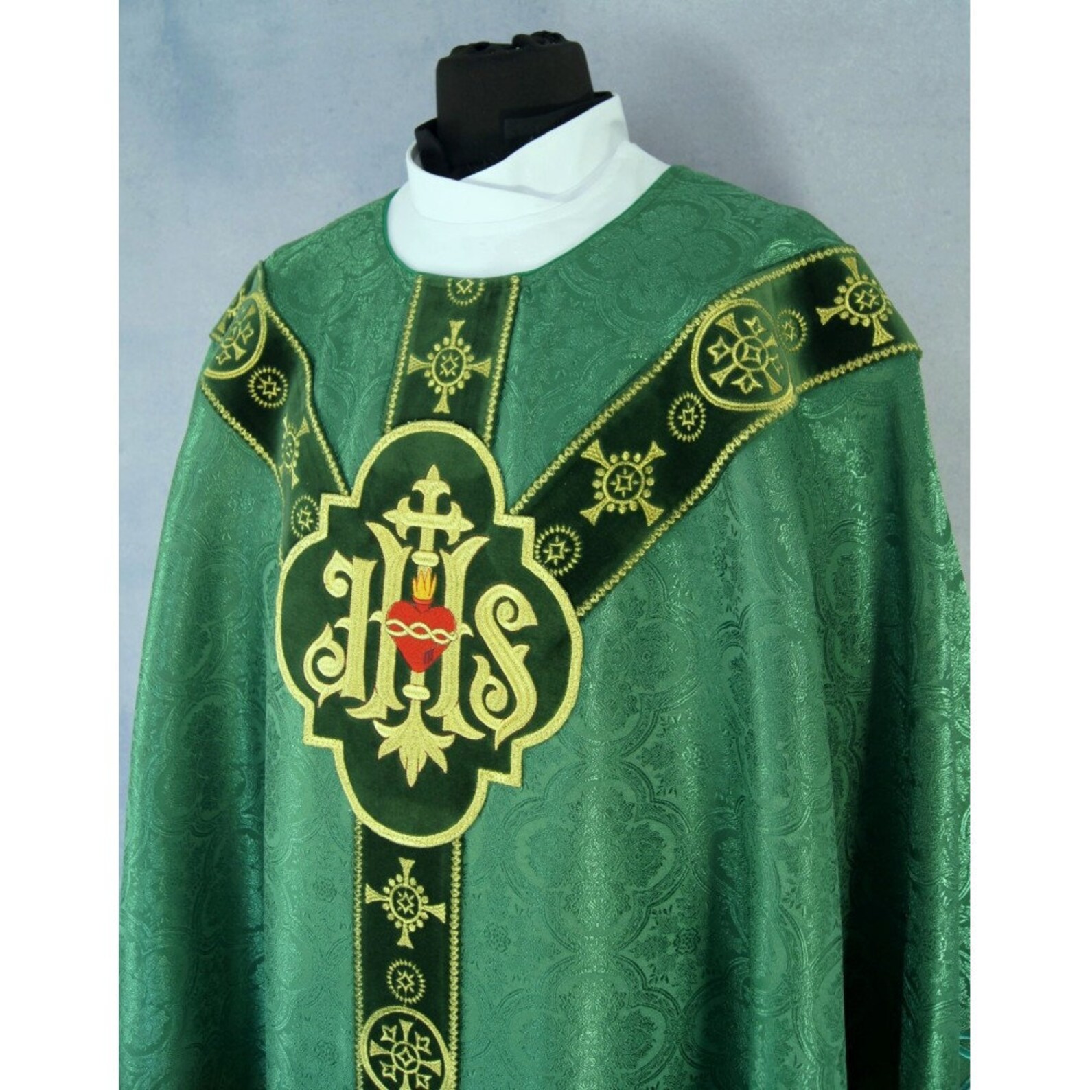 High Mass Set, Vestments for Priest, Catholic Vestments, Liturgical ...