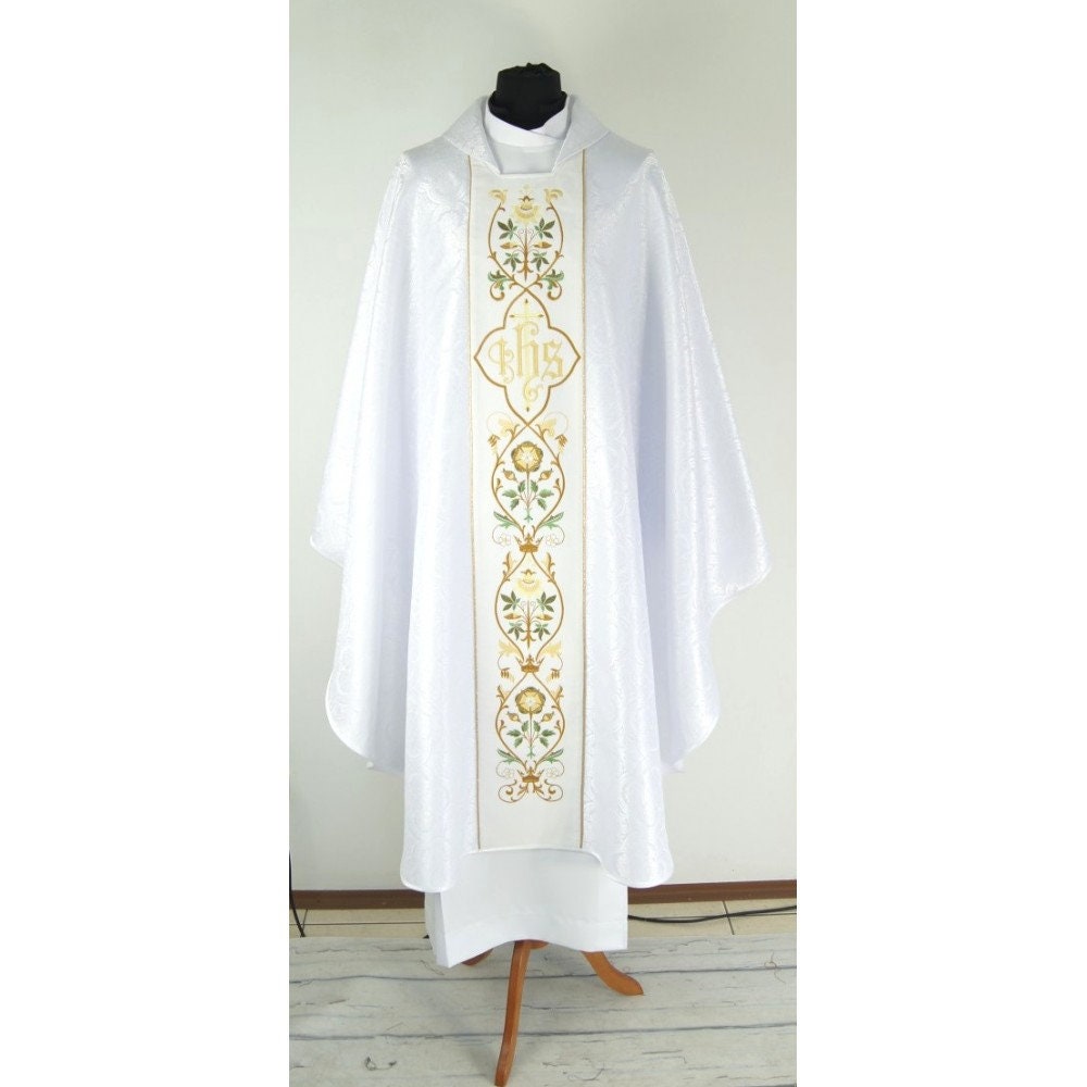 Gothic Style Chasuble With a Matching Stole, Vestments for Priest ...