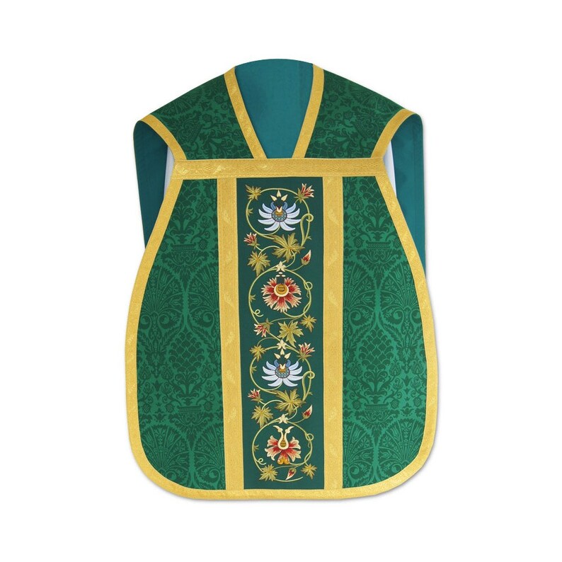 Roman Style Fiddleback Chasuble With a Maniple Burse and - Etsy