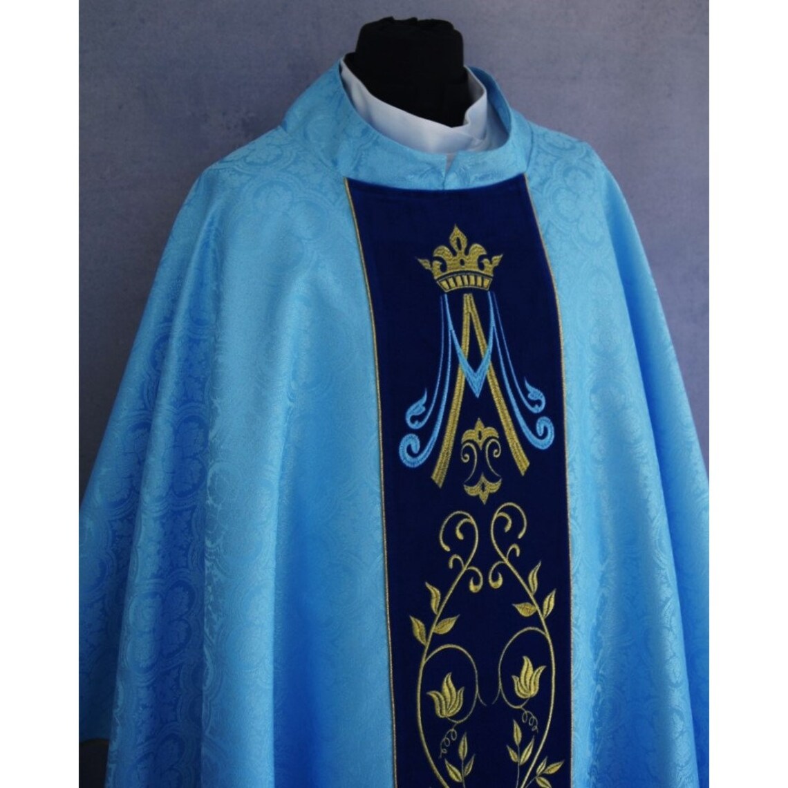 Vestments Marian - Chasuble, Blue Chasuble, Vestments for Priest ...