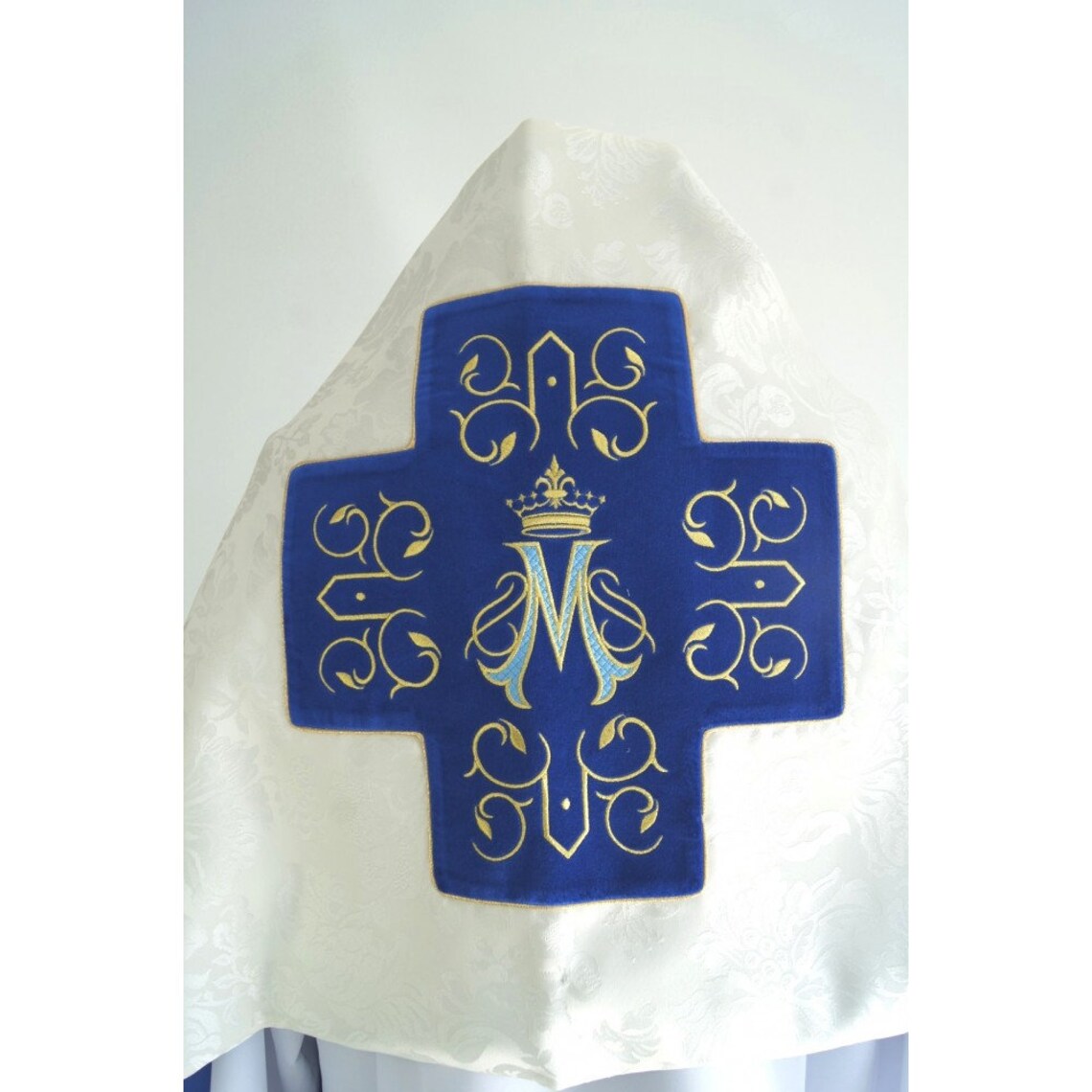 Marian Humeral Veil With a Lining and Fringe, Vestments for Priest ...