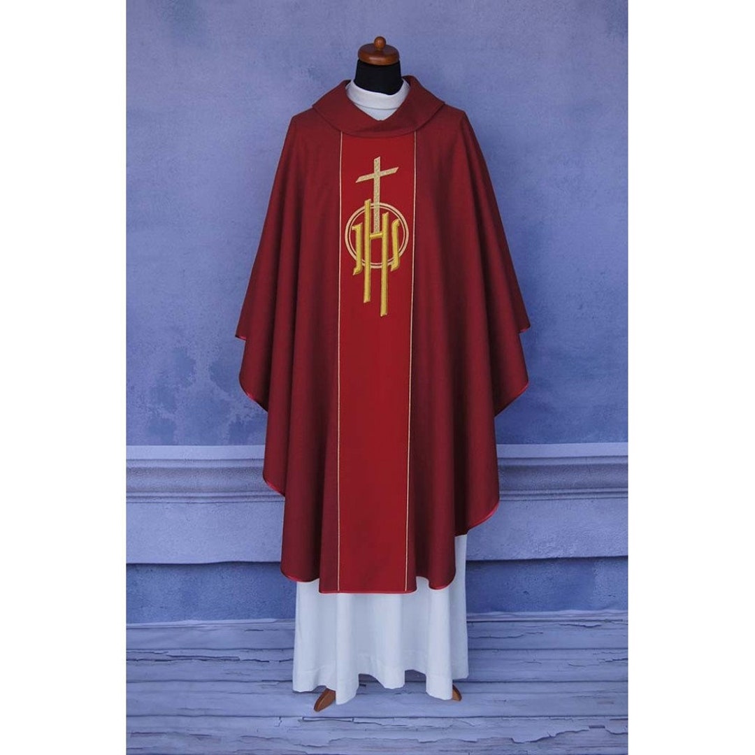 Red Gothic Chasuble With Stole – Catholic Vestments, IHS Embroidery - Etsy