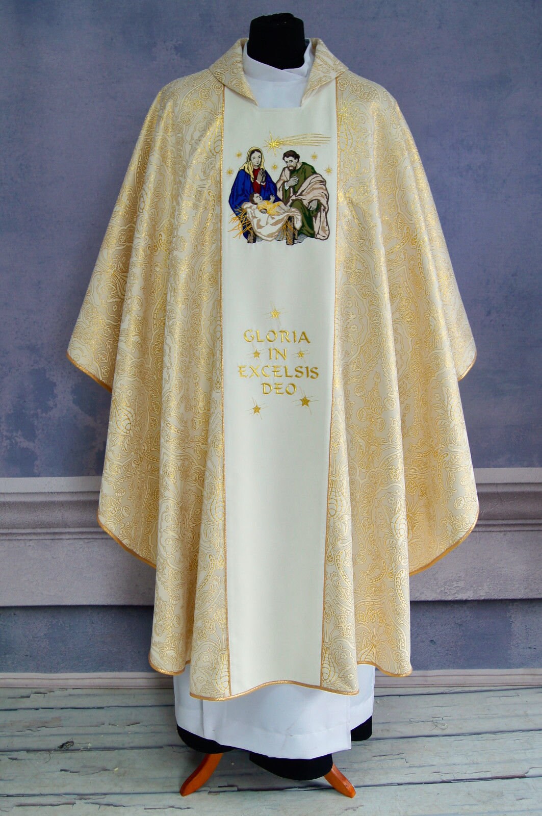 Chasuble nativity Family Priest Vestment Gold | Etsy