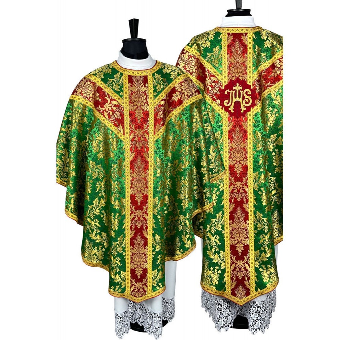 Semi-gothic Chasuble With a Priest Stole- Semi Gothic Style Chasuble ...