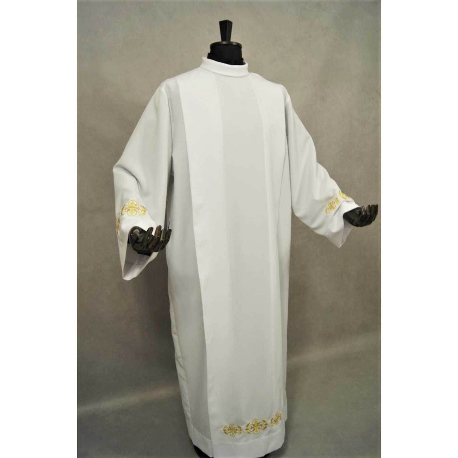 Priest Alb With Pleats White Alb Albs for Priest Catholic - Etsy