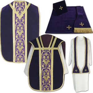 Roman Style Fiddleback Chasuble With a Maniple, Burse and Chalice Veil ...