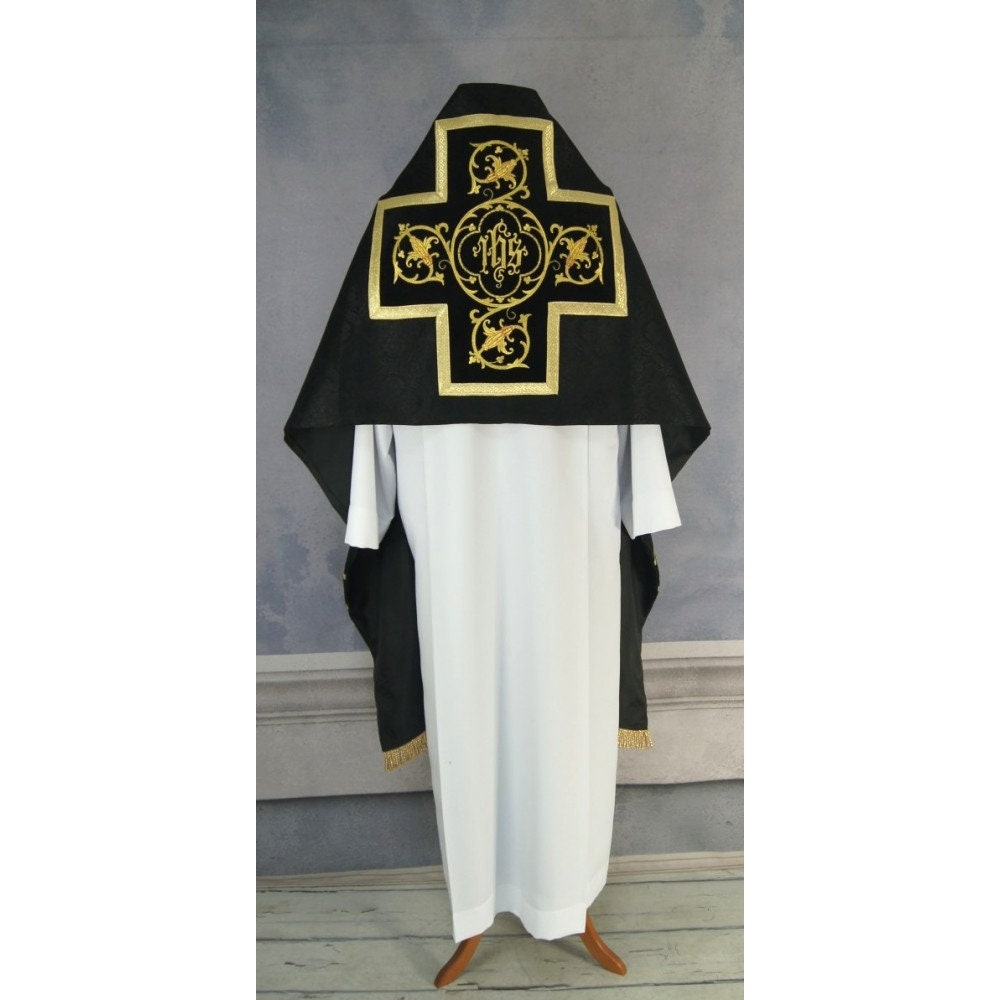 Gothic Humeral Veil Green Veil Vestments for Priest | Etsy