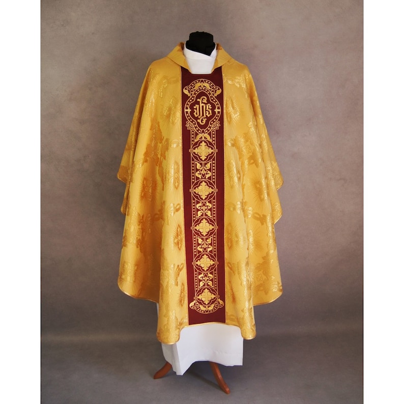 Gothic Style Chasuble, Vestments for Priest, Catholic Vestment, Gift ...