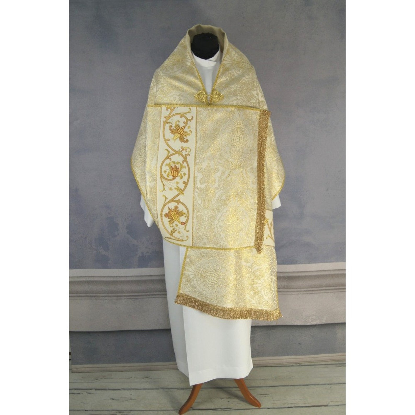 Gothic Style Cope and Humeral Veil, Gold Chasuble, Vestments for Priest ...