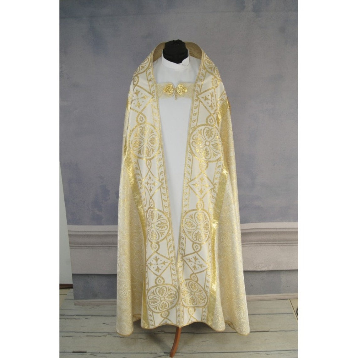 Roman Style Cope With a Stole Gold Cope Chasuble Vestments - Etsy