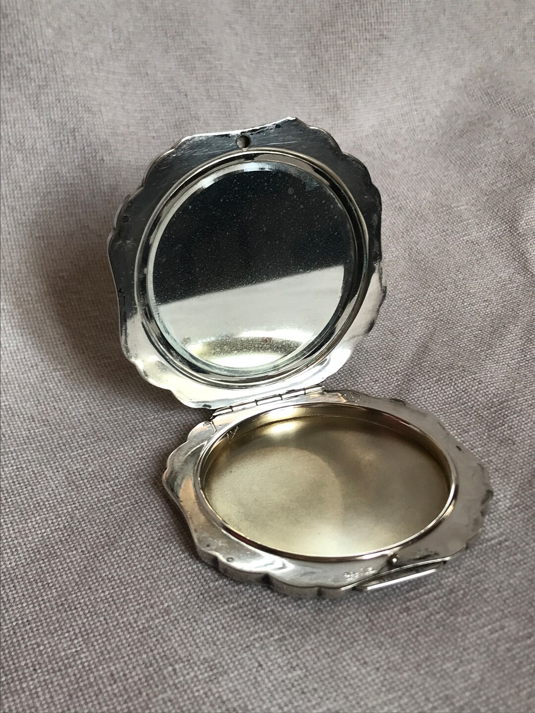 Vintage Silver Powder Compact With Date and Initials - Etsy