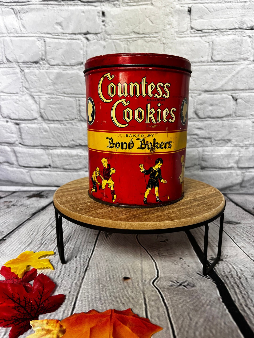 Vintage 1930s “countess Cookies” Metal Tin Canister - Etsy