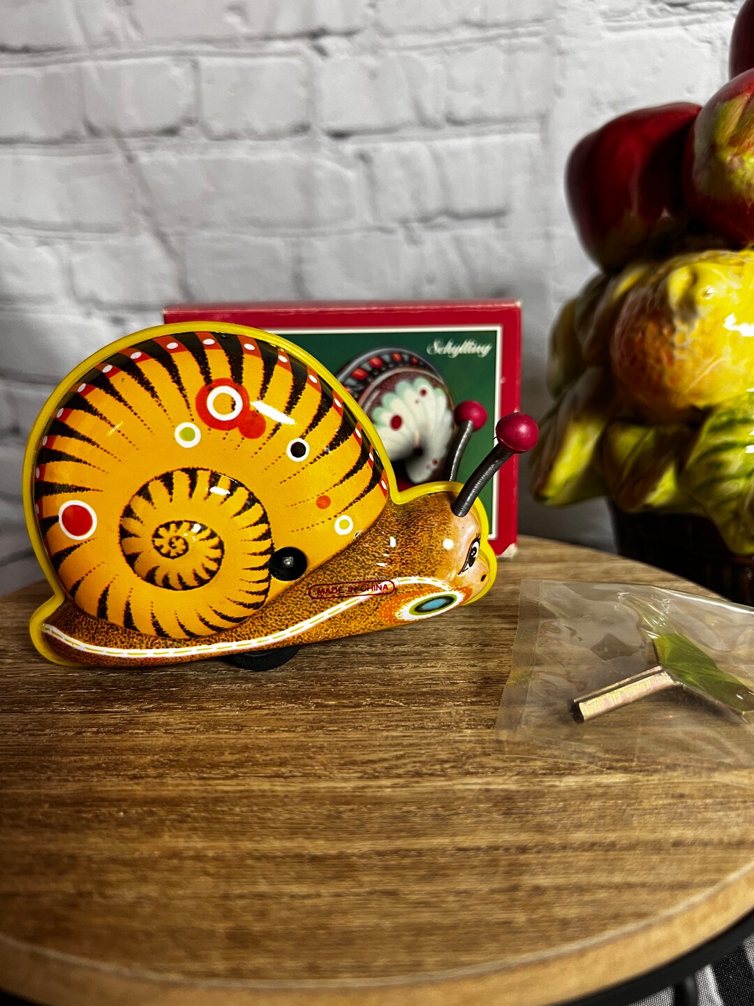 Vintage 1999 Schylling Tin Wind up Snail Toy - Etsy