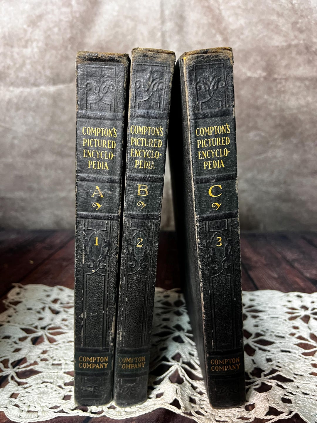 Vintage 1933 Set of Compton’s Pictured Encyclopedias - COMPLETE - Etsy