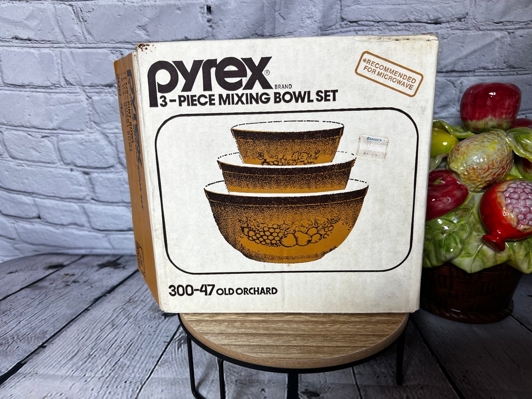 Vintage Pyrex 3 Piece Mixing Bowl Set - NEW - “old Orchard” - Etsy