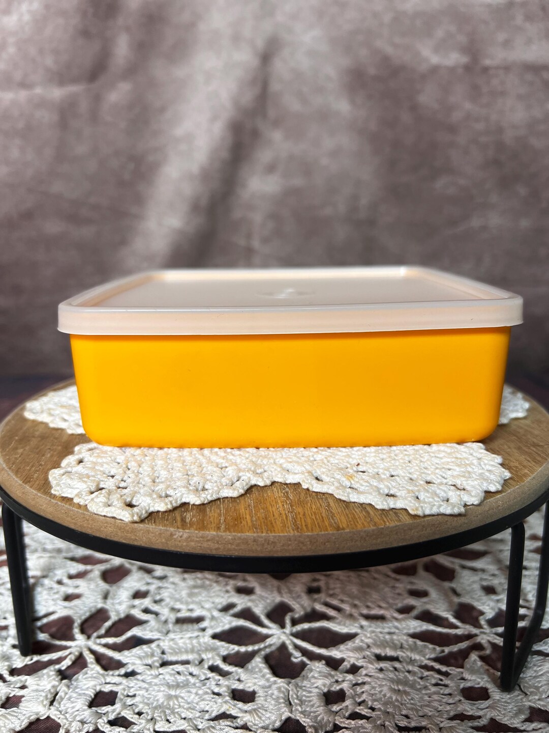 Vintage 1980s Tupperware Square Sandwich Container - Etsy