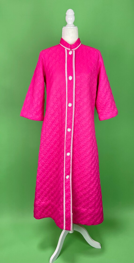 Vintage Bubblegum Pink Quilted Robe Dressing Gown - S… - Gem