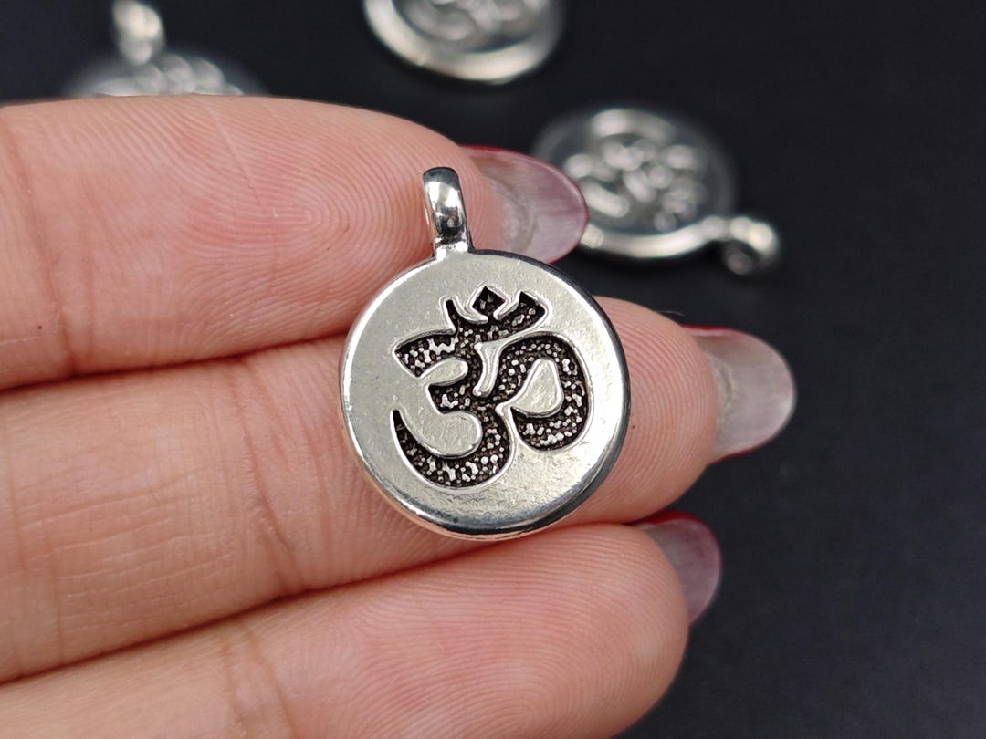15 Mm Antique Silver Ohm Charms , 20 PCS Double Sided Ohm Charms , Om ...