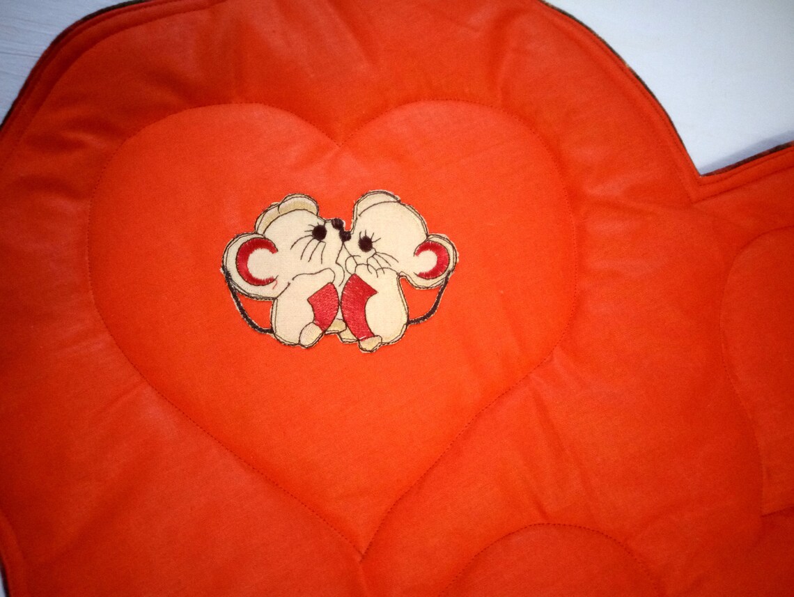 Red Heart Shape Cat Bed Organic Cotton & Wool Mat for Small - Etsy