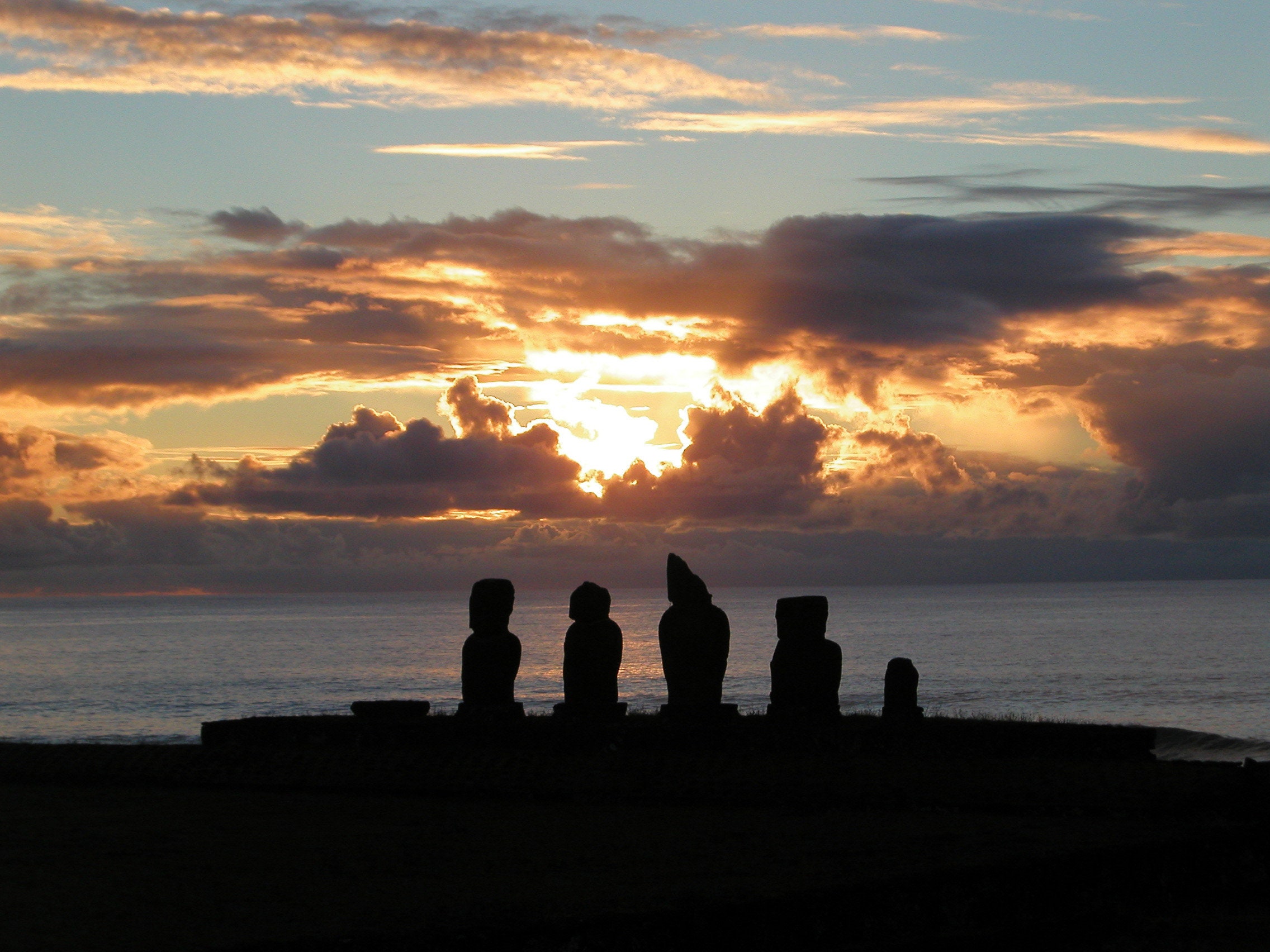 Moai at Sunset - Etsy