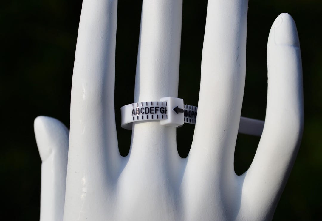 Adjustable Ring Sizer, Ring Size Measurement Tool - UK Ring Sizes - Etsy