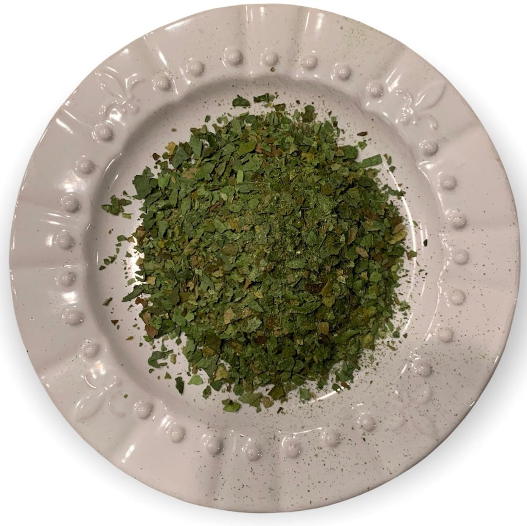 Chopped Dried Kaffir Lime Leaf Flakes Leaves Makrut Mauritius Papeda ...