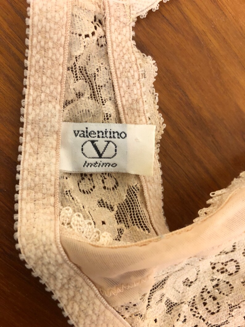 Vintage Valentino Intimates Nudie Beige Lace Bra 1950s. - Etsy