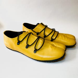 Handmade Yellow Italian Leather Tabi Boots, Split Toe Jikatabi Loafers ...