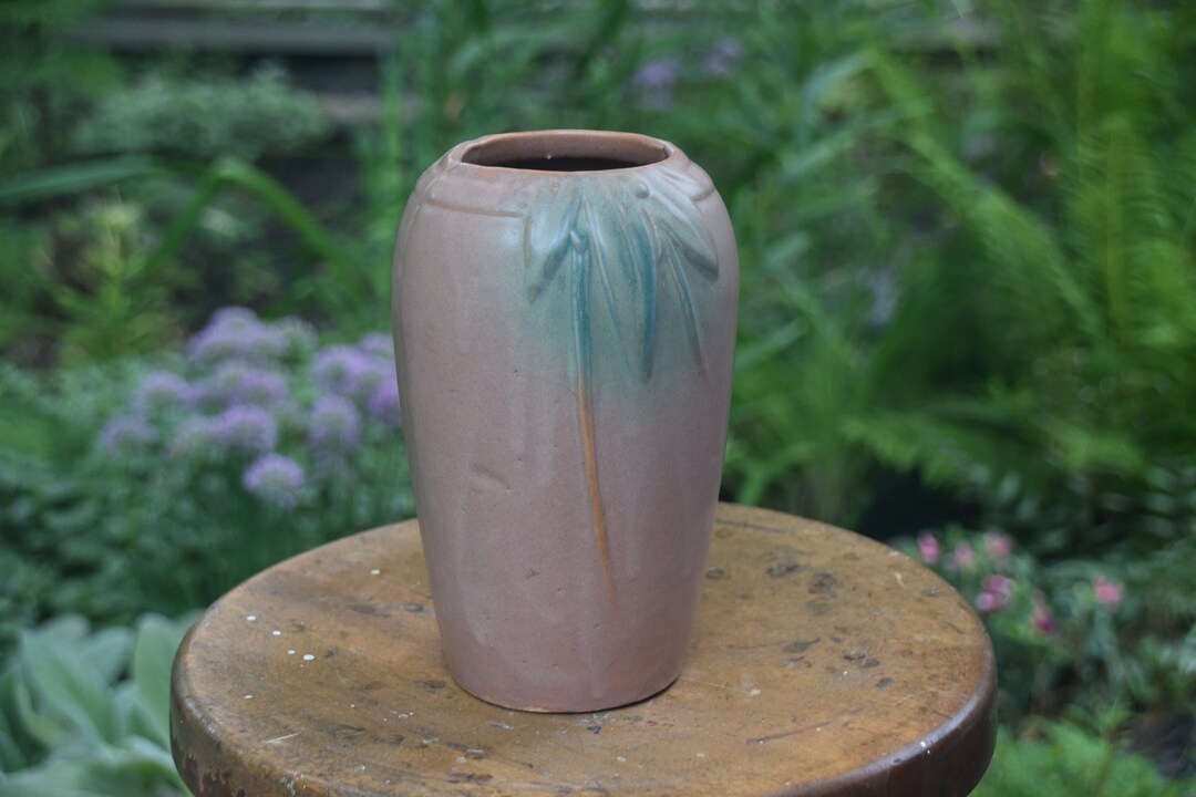 Nelson-mccoy Stoneware Vase Vintage 1930s Mccoy Leaf & Berries 8" Tall ...