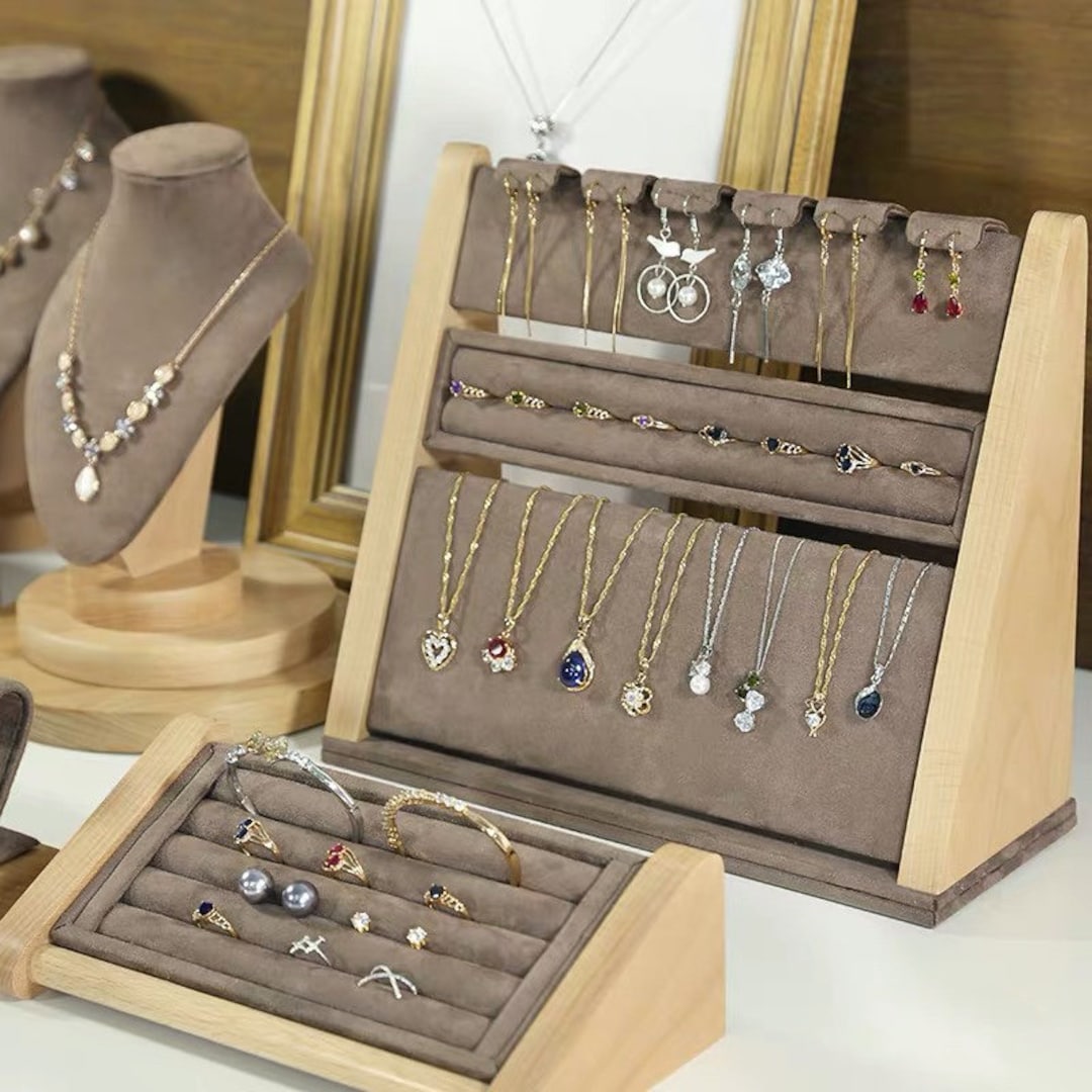 Wood Jewelry Display Set, Jewelry Organizer, Necklace Display Bust ...