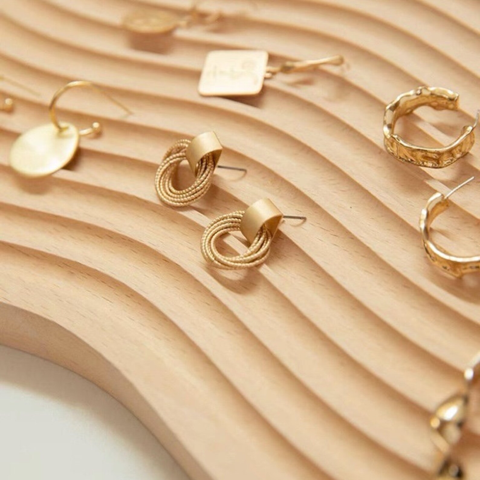 Light Wood Ring Display Stand, Jewelry Display Set, Necklace Display ...