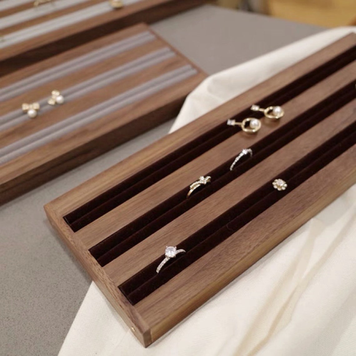 Ring Display Holder, Ring Display Stand, Jewelry Holder Stand for Rings ...