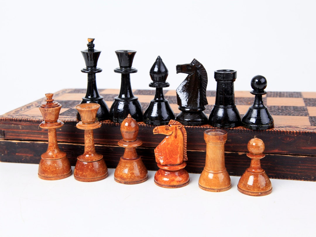 Vintage Handmade Chess Set With Pyrography Decorated Folding Chess ...