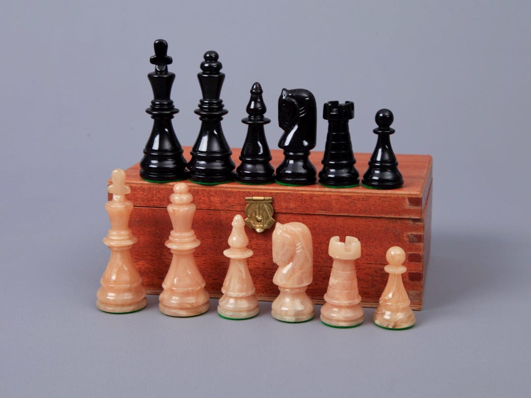 Vintage German Staunton Chess Set, KH 8,5 Cm/3,35 In., 1980's Epoxy ...