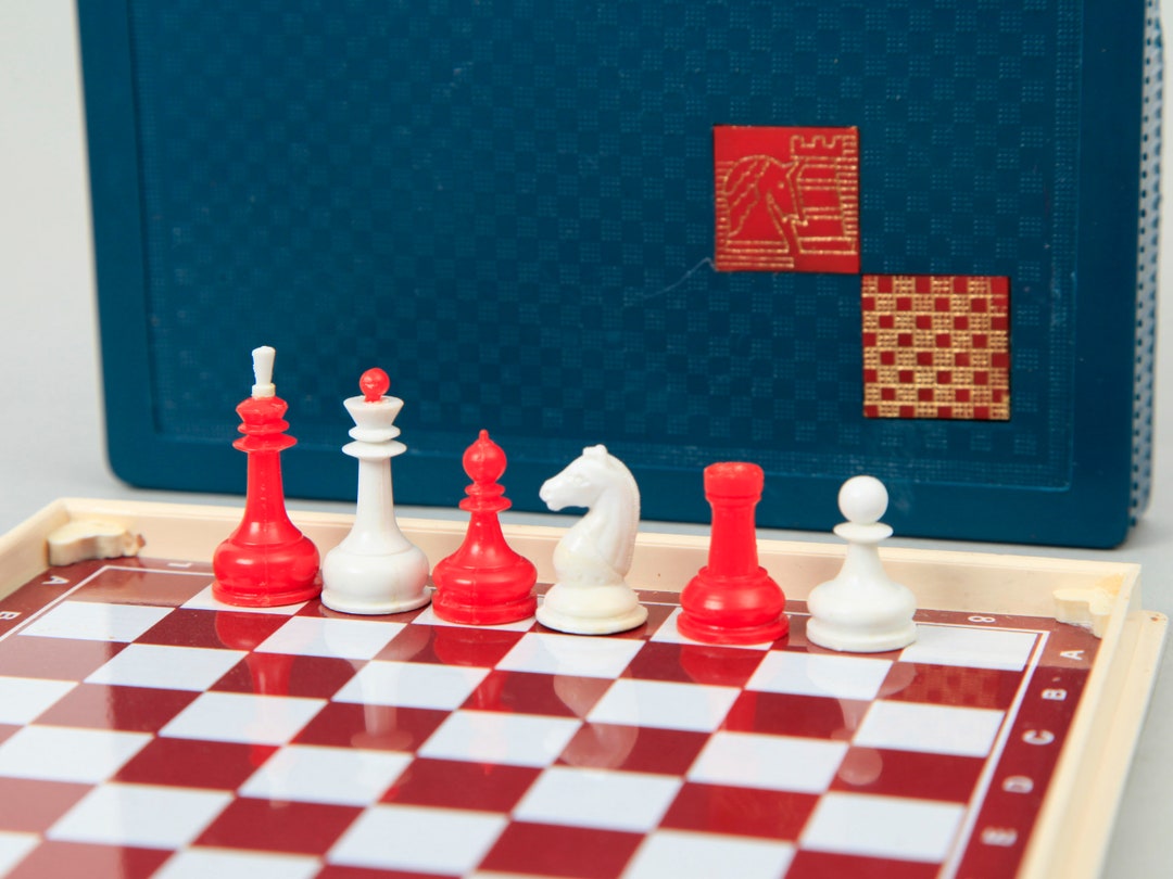 1970's Soviet Magnetic Travel Chess Set 15x15cm./6x6 Inches, Vintage ...