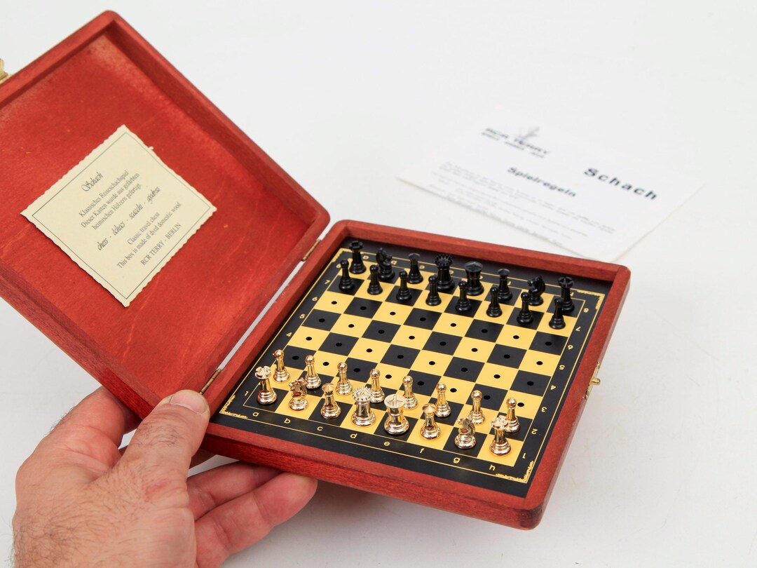 Modern Travel Chess Set 17x15cm/7x6 In. German Pocket Chess Set, Small ...