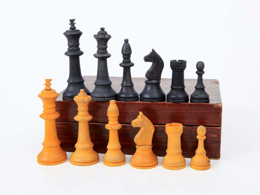 Antique or Vintage German Chess Set KH 9,3 Cm/ 3.7", Old Handmade ...