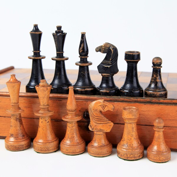 Antique Chess Set - Etsy