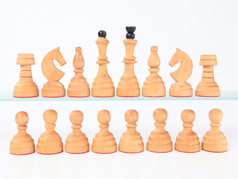 Vintage Handmade Chess Set KH 9 Cm/35 Handcrafted - Etsy
