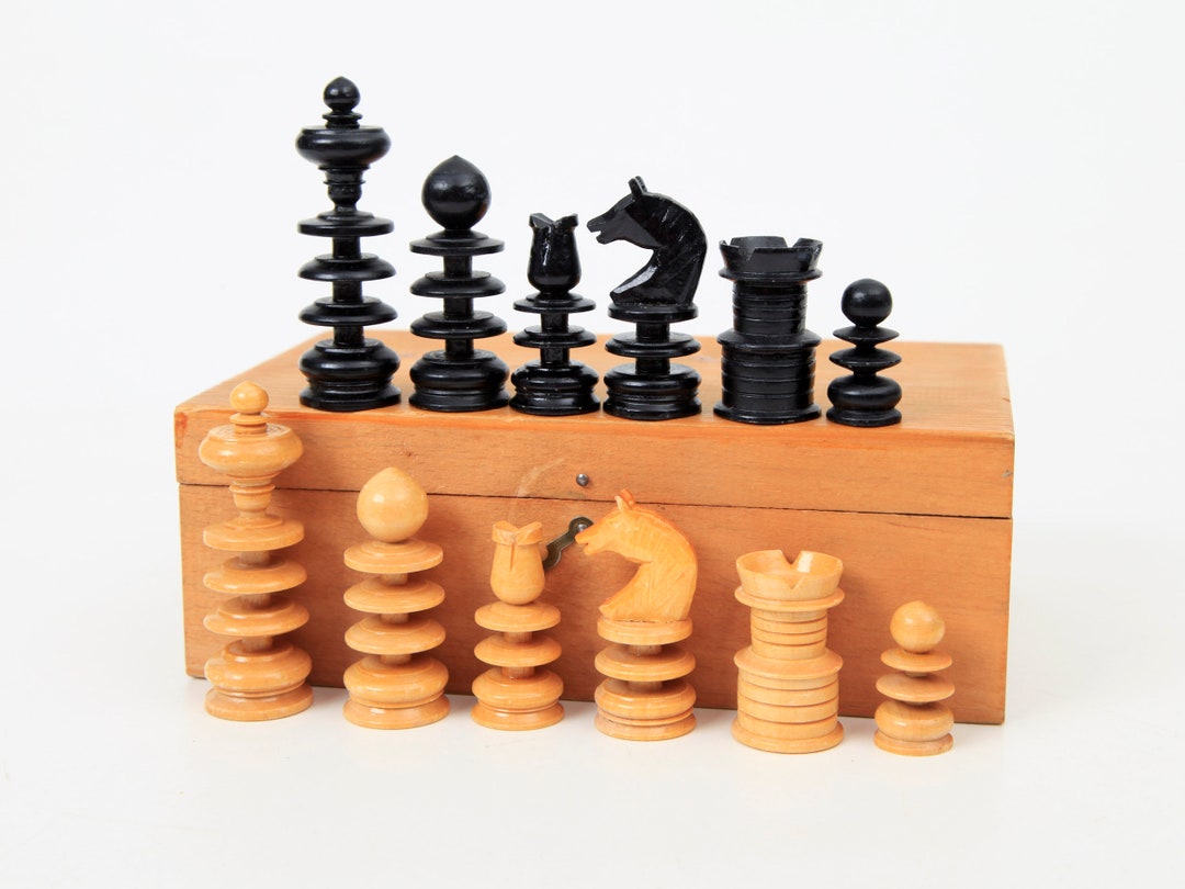 Antique or Vintage Small Chess Set, St. George Pattern KH 7,3cm./ 3 In ...