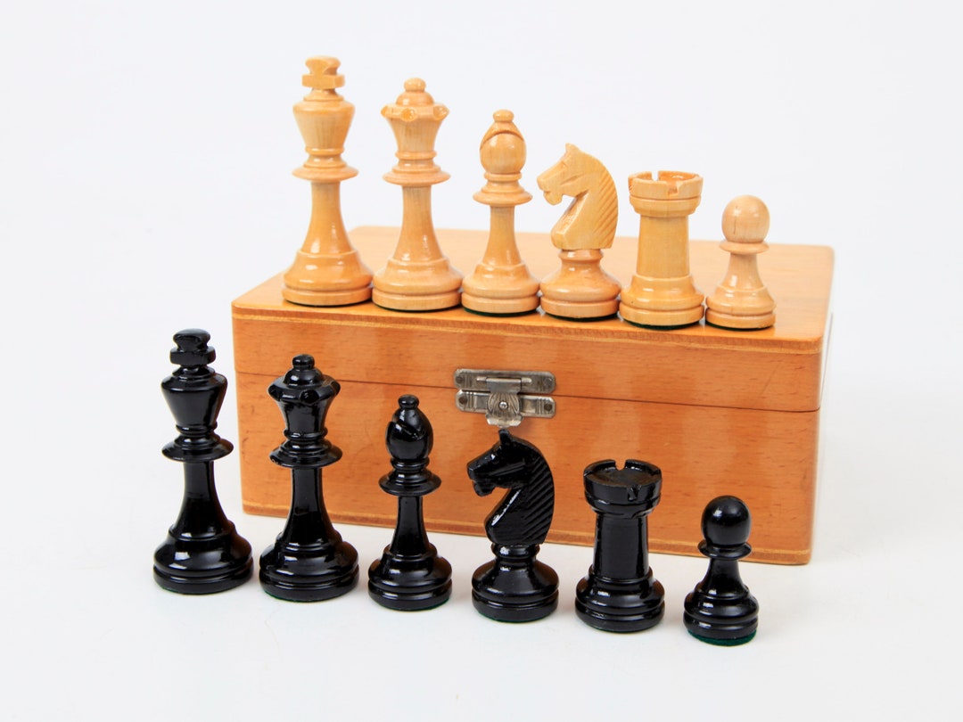 Vintage German Staunton Chess Set, KH 8cm/3,15 In., 1970's Wooden Chess ...