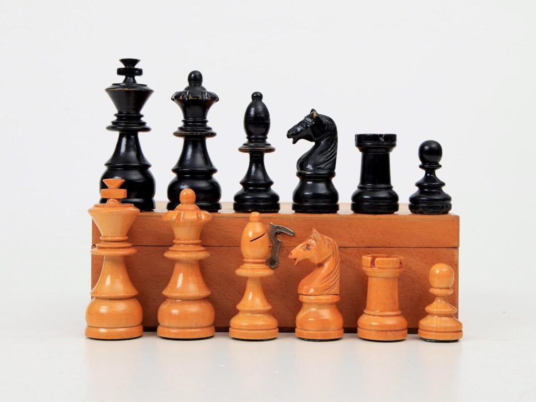 1950's German Glass Eyed Chess Set, KH 9cm/3,5in., Vintage Handmade ...